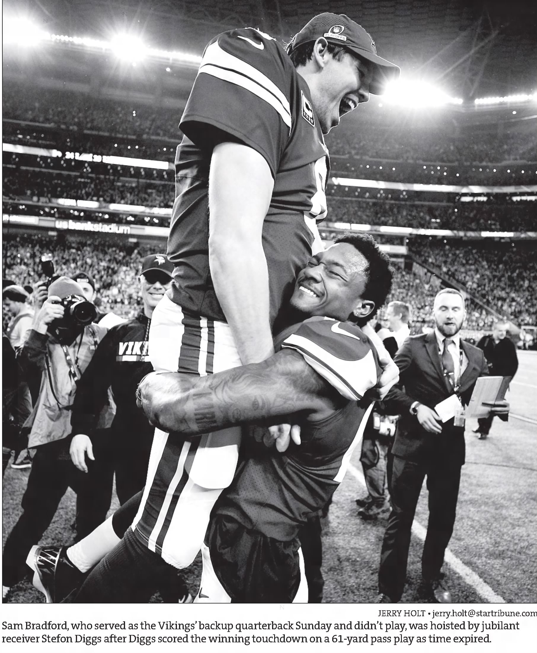 The Minneapolis Miracle: The Walk-Off That Stunned the Football World ...