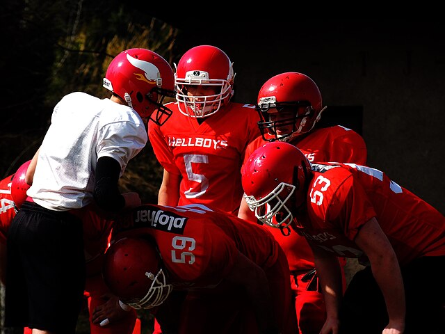 Football History of February 6 - Pigskin Dispatch